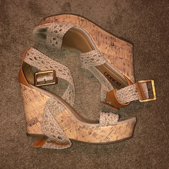 BONGO | Shoes | Strappy 4 Wedge | Poshmark